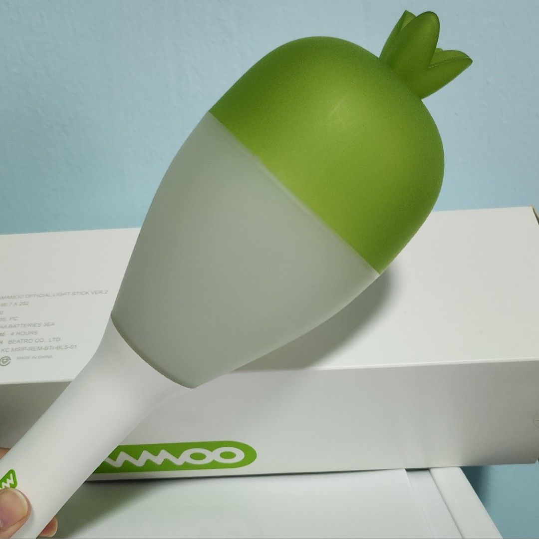 Mamamoo Official Lightstick Version 2 (Moobong), Hobbies & Toys ...