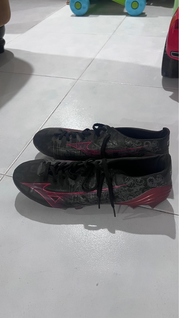 Mizuno Alpha Sr4, Men's Fashion, Footwear, Boots on Carousell
