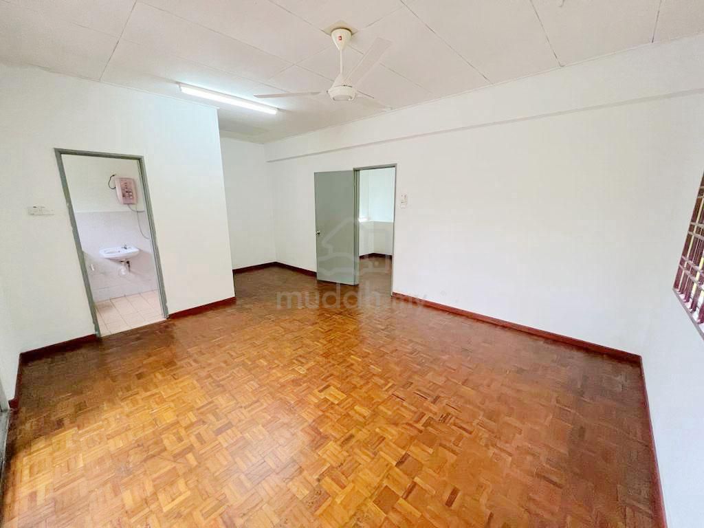 Saujana Puchong Sp10 Double Storey CORNER Gated Guarded Greenery ...