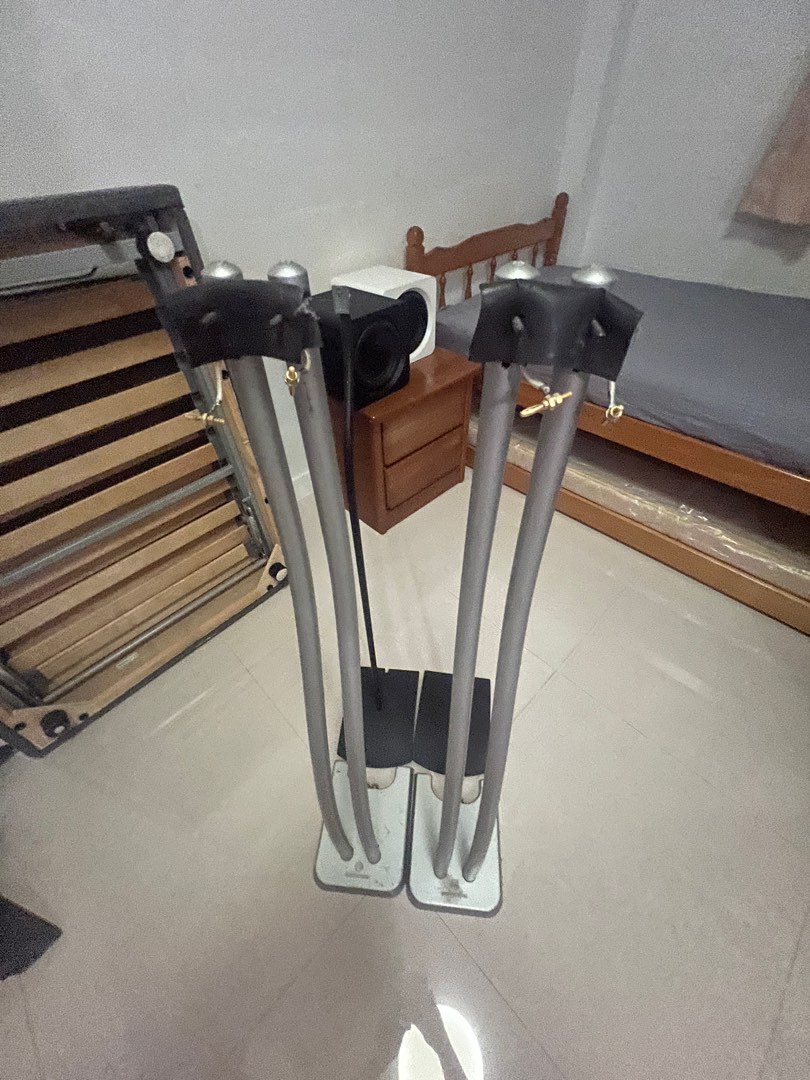 Speaker stand bose & Speaker stand Monitor Aundio, Audio, Soundbars ...