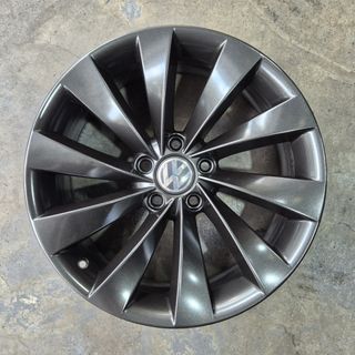 18” Original Volkswagen Golf GTi Mk 7 rims., Car Accessories, Tyres ...