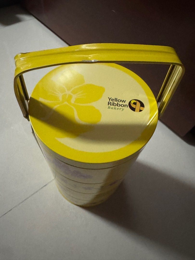 Yellow Ribbon Bakery Tiffin Carrier Tingkat 4 tiers, Furniture & Home ...