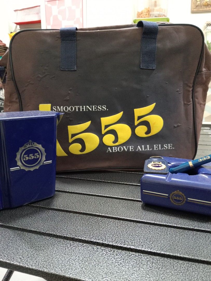 555 Gift Set - Bag, Ashtray, Pen, and More, Hobbies & Toys, Memorabilia ...