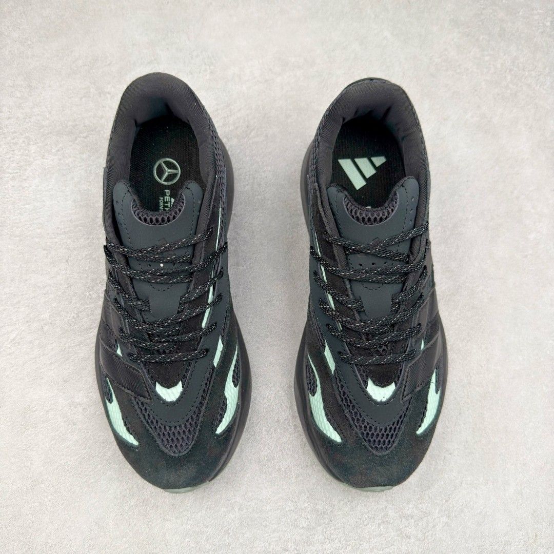 Adidas x Mercedes - AMG Petronas Formula One Team JR1058, 男裝, 鞋, 波鞋 ...