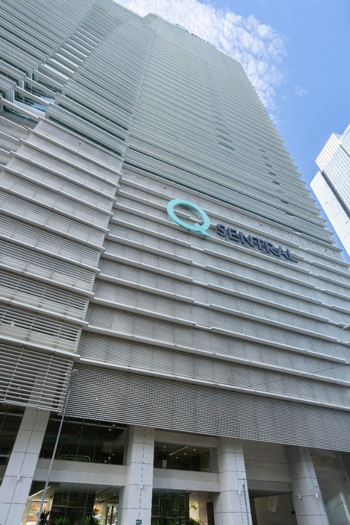 Book open plan office space for businesses of all sizes in Signature Q ...