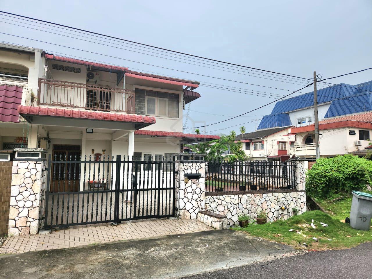 Double Storey Corner Semi Detached House at Taman Pelangi, Johor Bahru ...