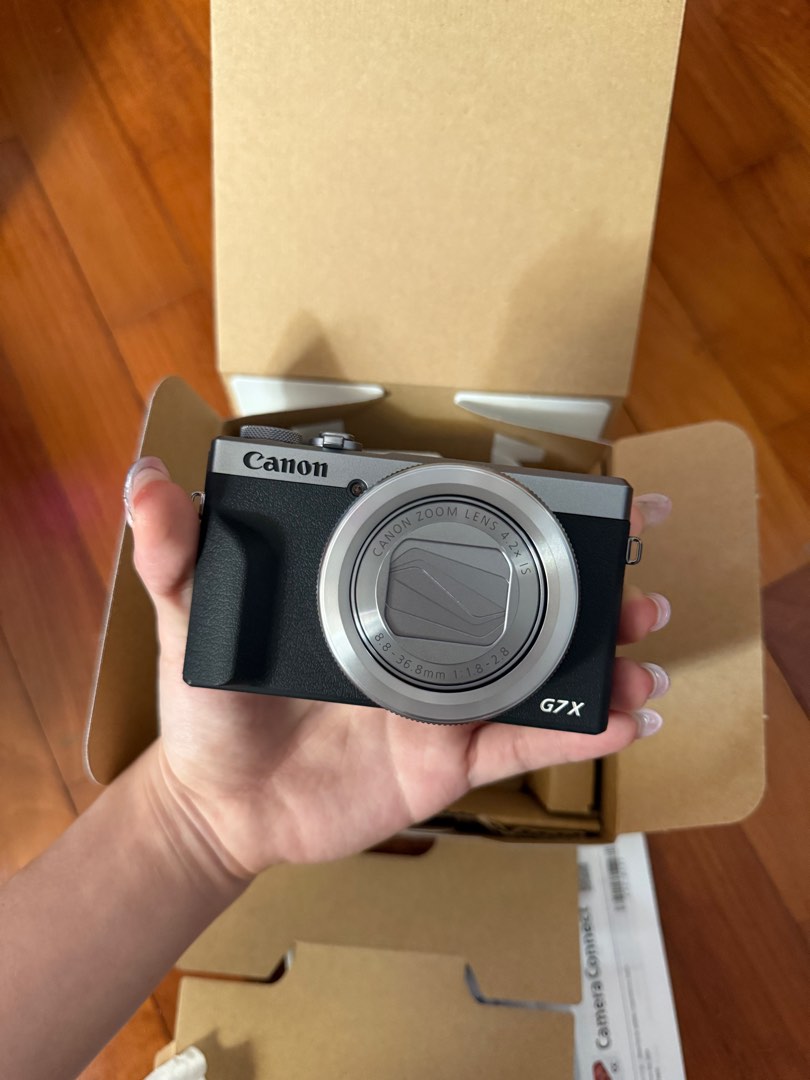 [Instock, Brand New] Silver Canon G7X Mark iii, Photography, Cameras on ...