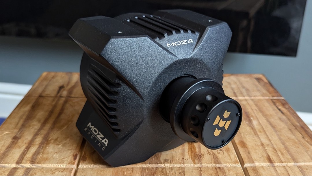 MOZA R3 Wheel Base Only, Video Gaming, Gaming Accessories, Controllers ...