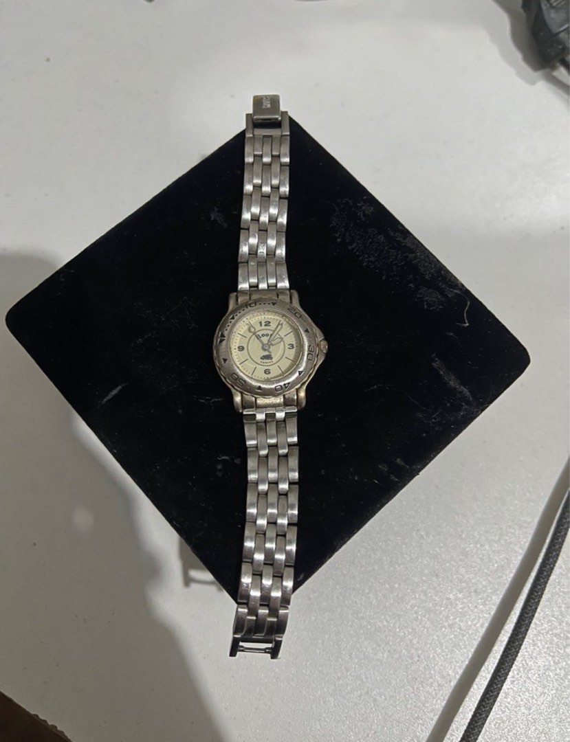 Original ROOTS Watch, Women's Fashion, Watches & Accessories, Watches ...