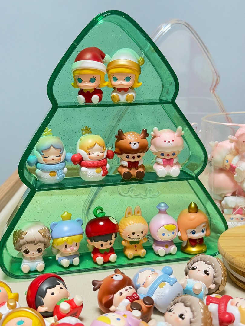 Popmart Popbean Christmas Party Series + Pink Dimoo HK Exclusive Pop ...