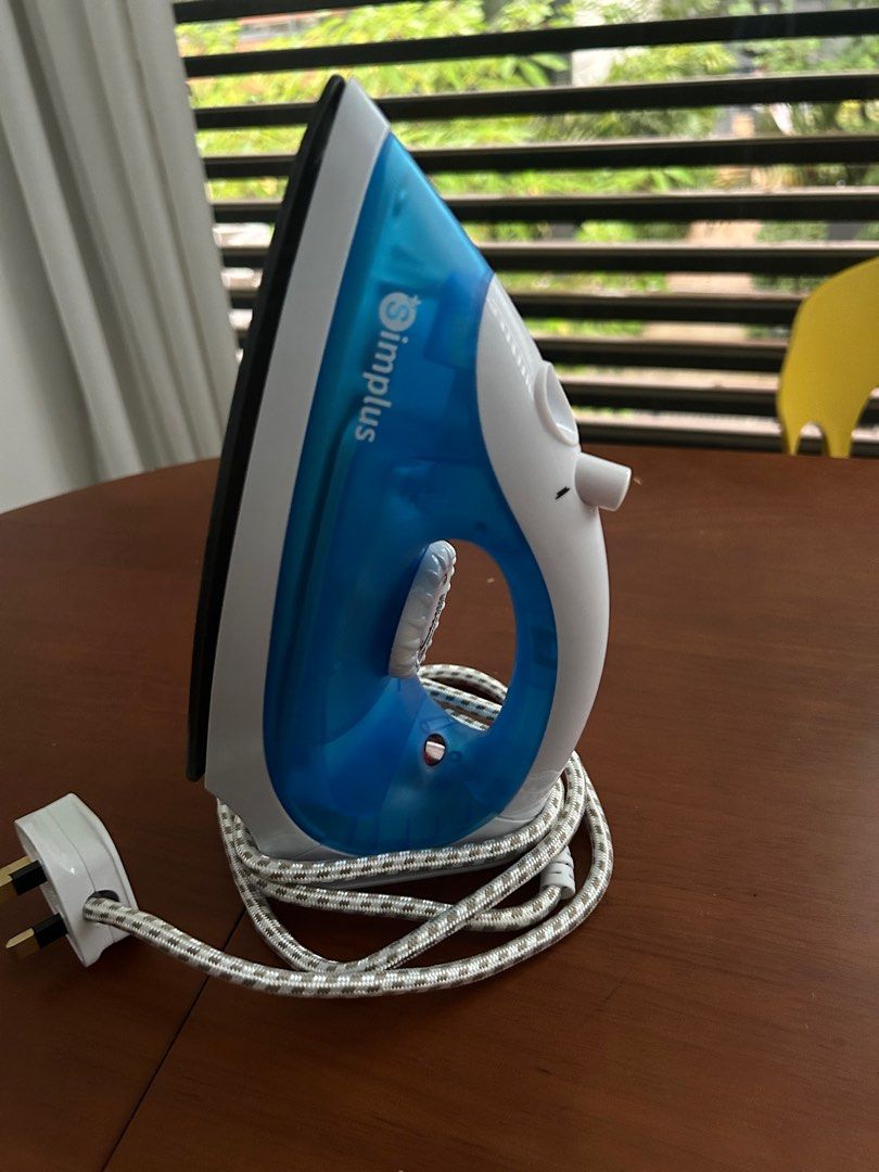Simplus Steam Iron - Blue and White, TV & Home Appliances, Irons ...