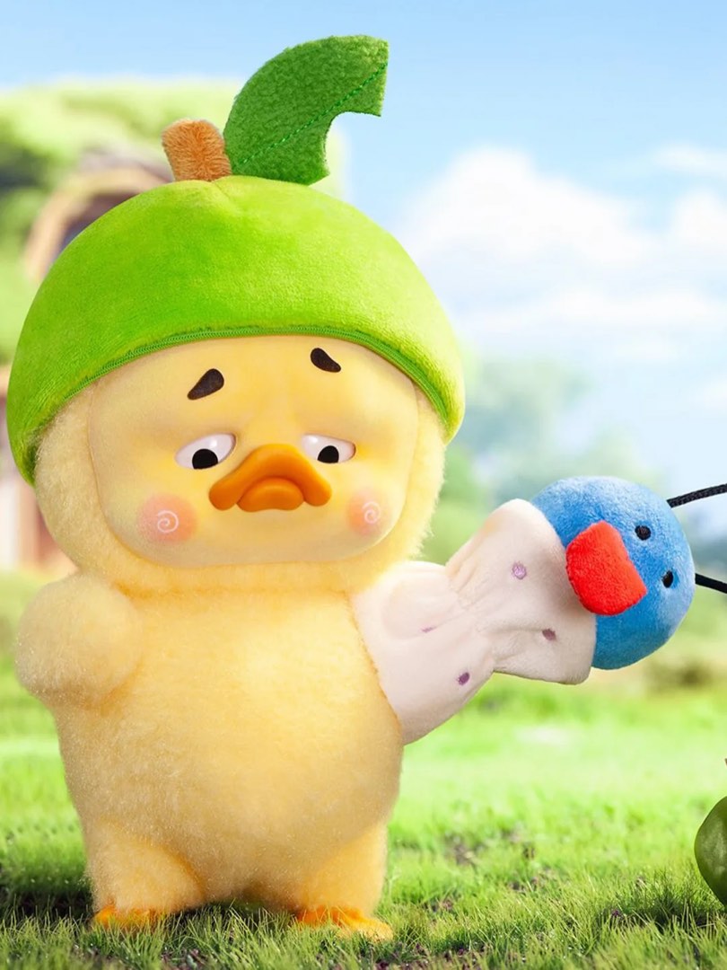 Upset Duck Born This Way Series - Train Your Bug Duck, Hobbies & Toys ...