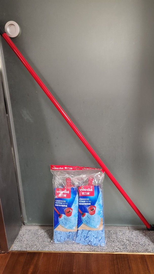 Vileda SuperMocio Wet Mop and Refills, Furniture & Home Living, Cleaning & Homecare Supplies ...