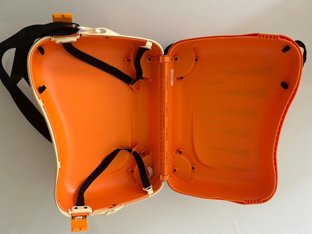 American Tourister Kids' Tiger Suitcase, Hobbies & Toys, Travel ...