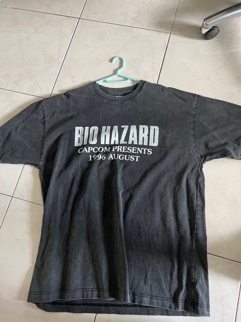 Biohazard Capcom 1996 Vintage T-Shirt - Resident Evil, Men's Fashion ...