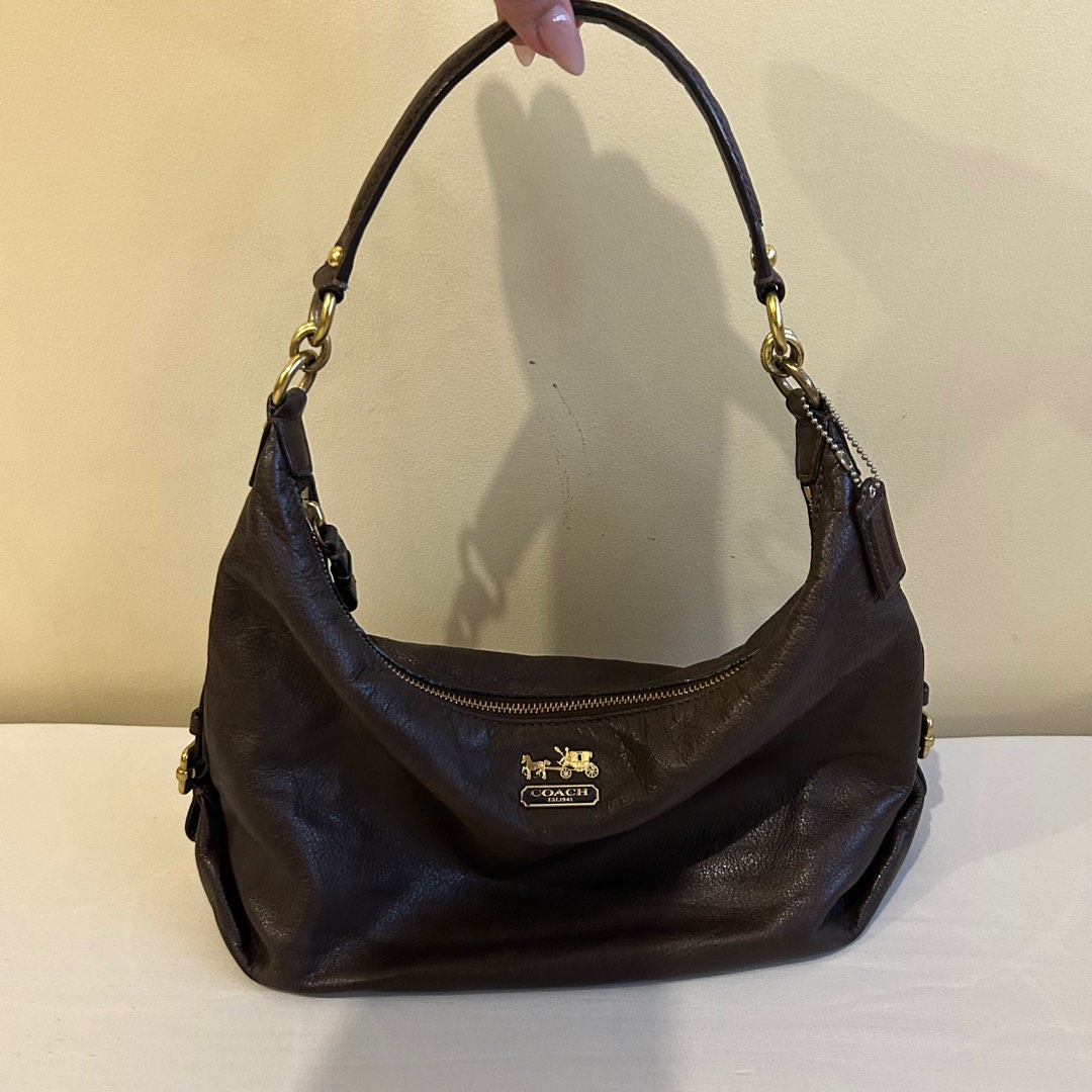 COACH MADISON HAILEY HOBO BAG, Luxury, Bags & Wallets on Carousell