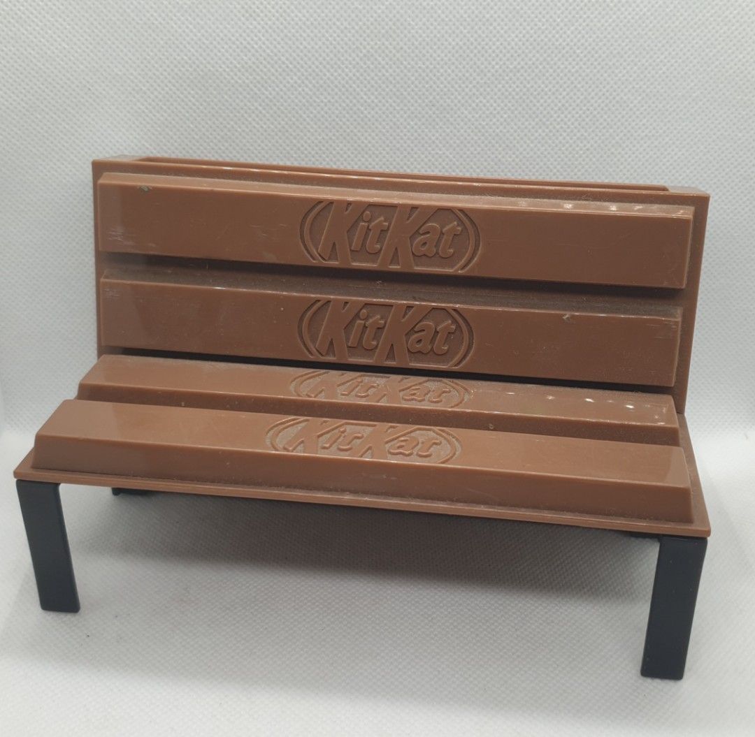 FOR SALE! KITKAT BENCH 1:12 SCALE FOR FIGURES, Hobbies & Toys, Toys ...