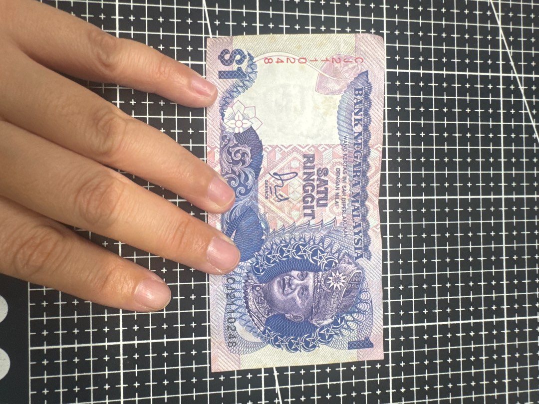 Malaysia RM1 Banknote Duit Lama, Hobbies & Toys, Collectibles ...