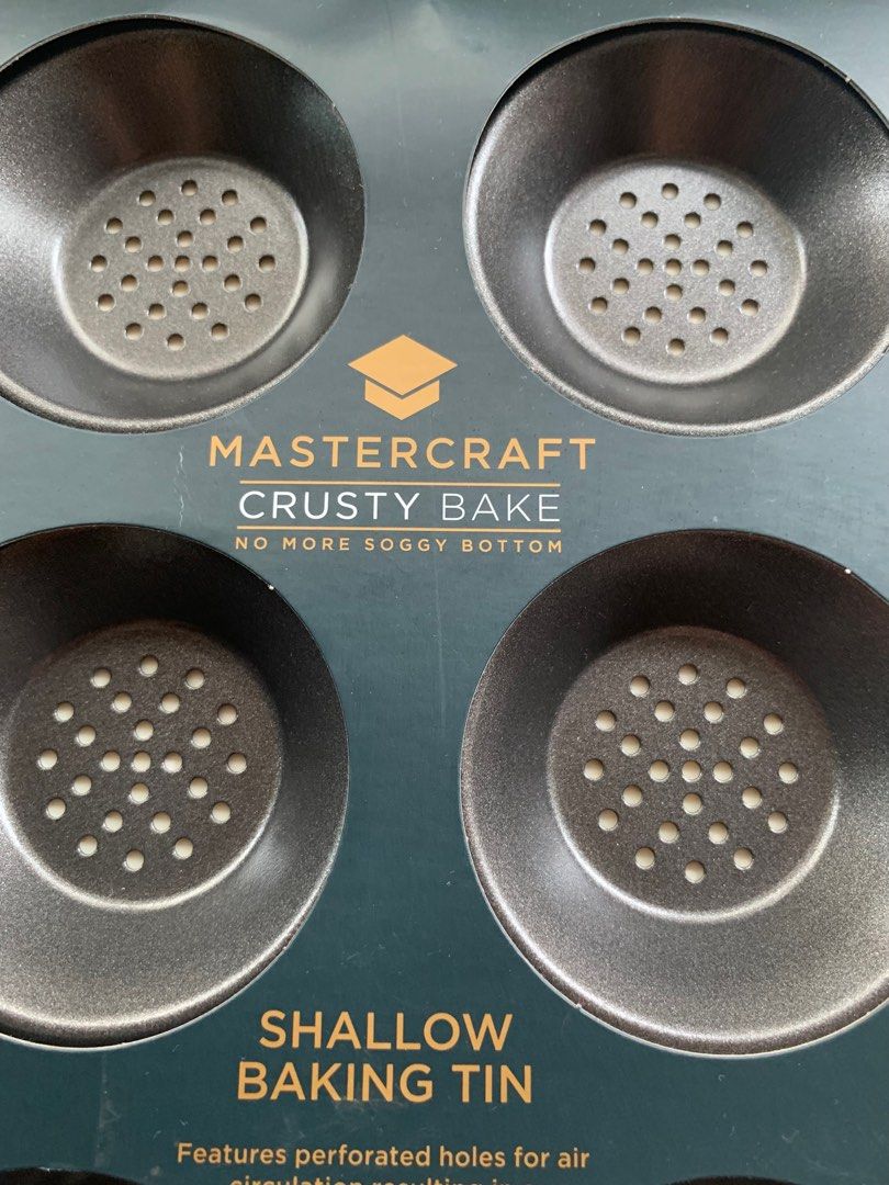 Mastercraft Crusty Bake Shallow Baking Tin, Furniture & Home Living ...