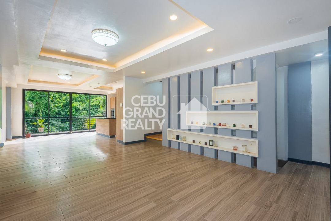 Modern and Elegant Residence with Stunning Mountain Scenery, Property ...