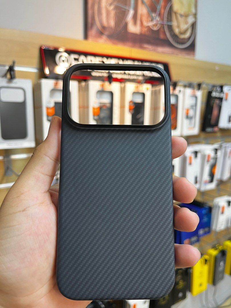 PITAKA Ultra-Slim Case (With PitaTap) for iPhone 17 Series - MagSafe ...
