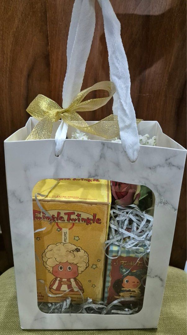 POP MART Twinkle Twinkle Blind Box Gift Set, Hobbies & Toys, Toys & Games on Carousell