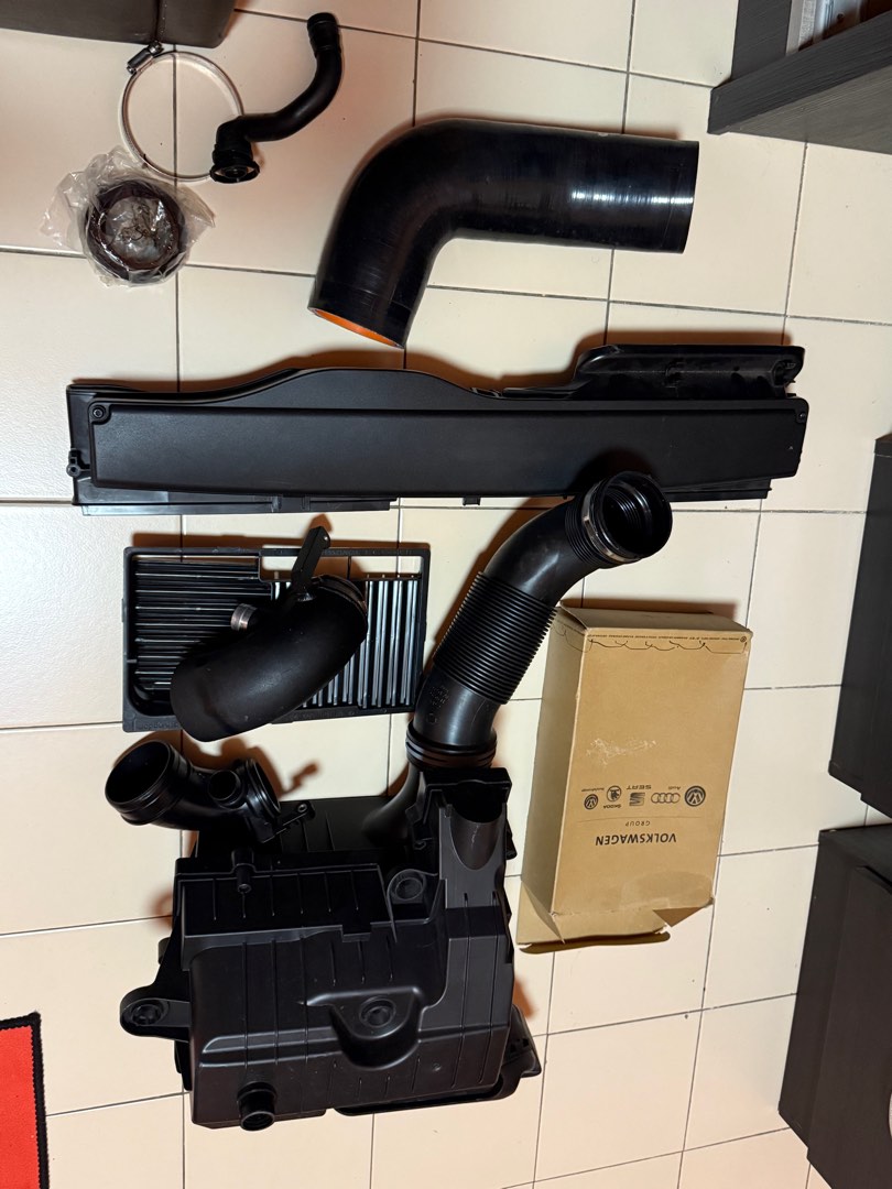 Skoda octavia rs 2019 stock Air Intake System - Genuine Parts, Car ...