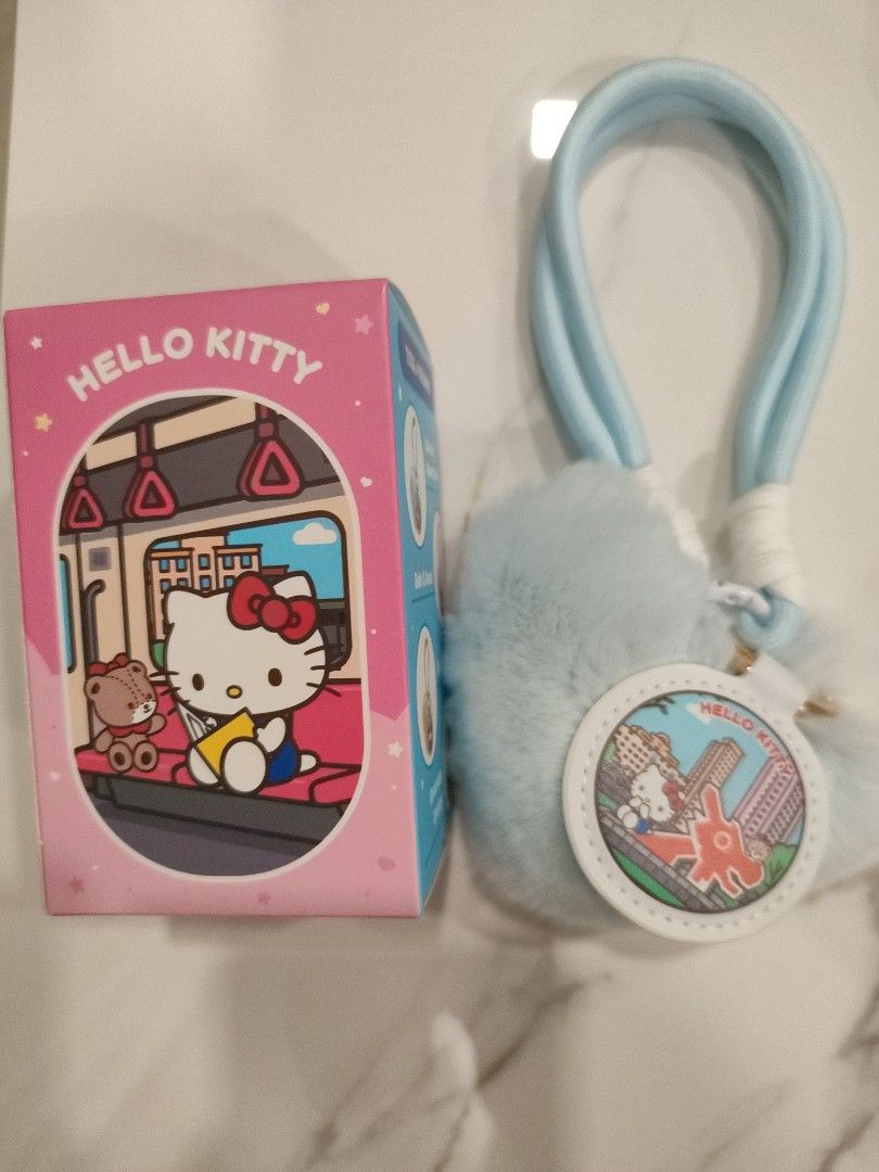 NOT SELLING! WTT ONLY BLUE for PINK Hello Kitty Move Lite, Hobbies ...