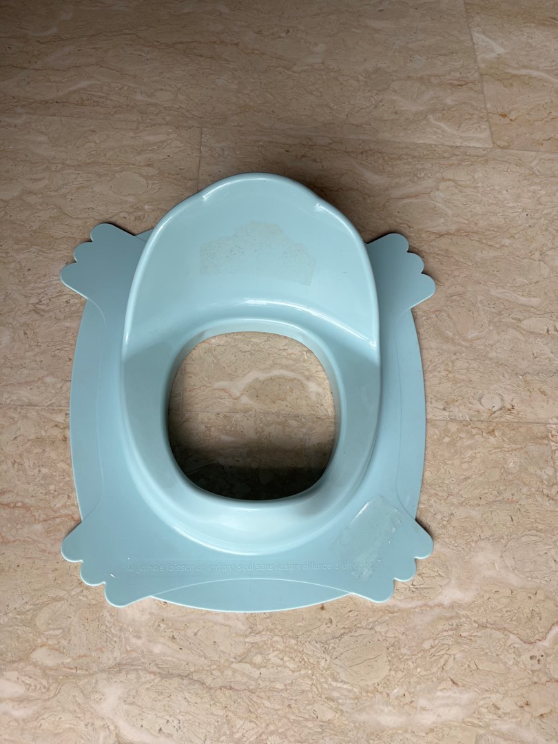 Baby Blue Potty Training Seat, Babies & Kids, Bathing & Changing ...
