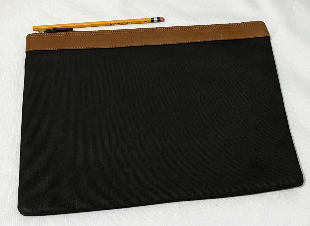 Beanpole document/laptop/ipad pouch/bag, Luxury, Bags & Wallets on ...