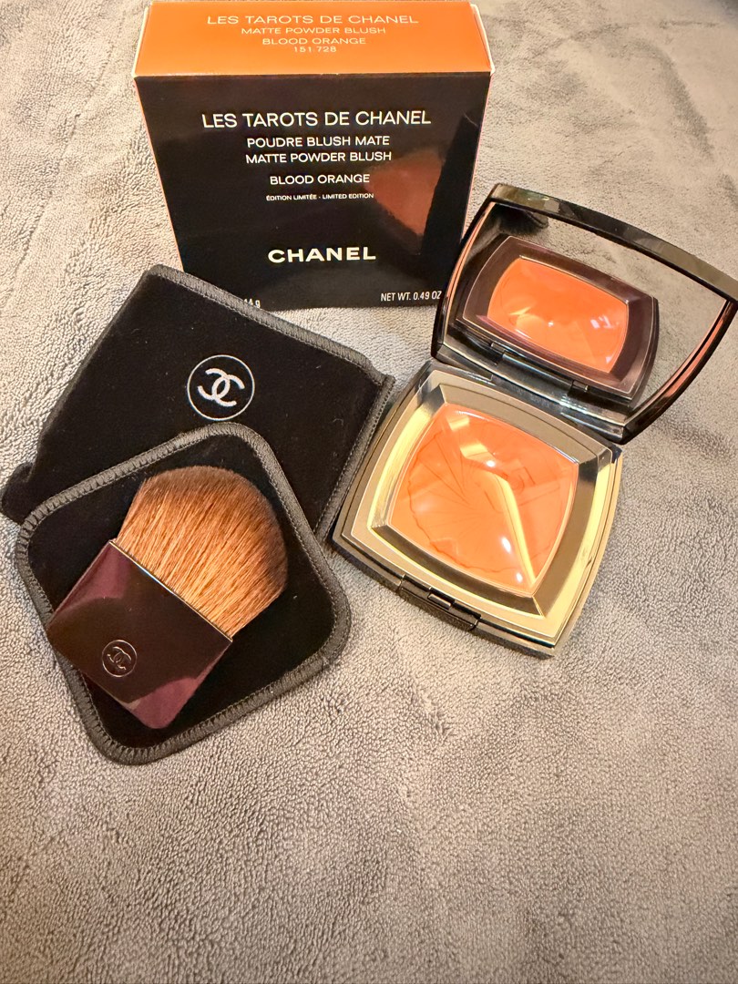 CHANEL 香奈兒塔羅腮紅盤｜Blood Orange｜限量版｜全新現貨 , 香水、美妝、保養, 臉部彩妝、保養與清潔, 化妝品在旋轉拍賣