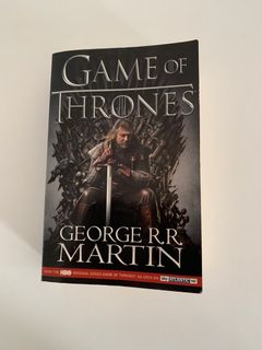 A Game of Thrones by George R.R. Martin (Paperback), Hobbies & Toys ...