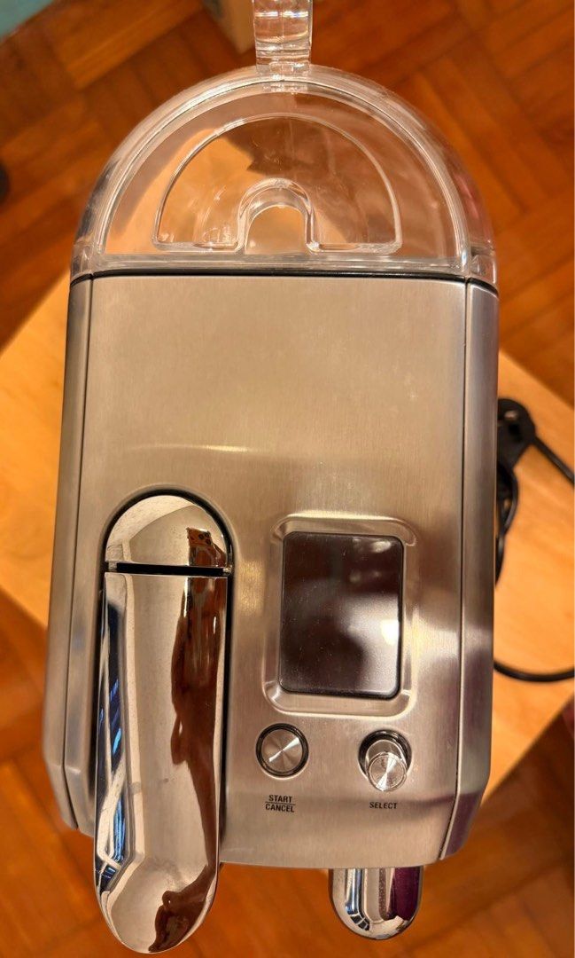 Nespresso J520 Creatista Plus Capsule Coffee Machine, 家庭電器, 廚房電器, 咖啡機及 ...