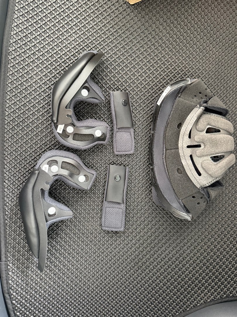Motorcycle Internal Padding for Shoei Helmet, Motorcycles, Motorcycle ...