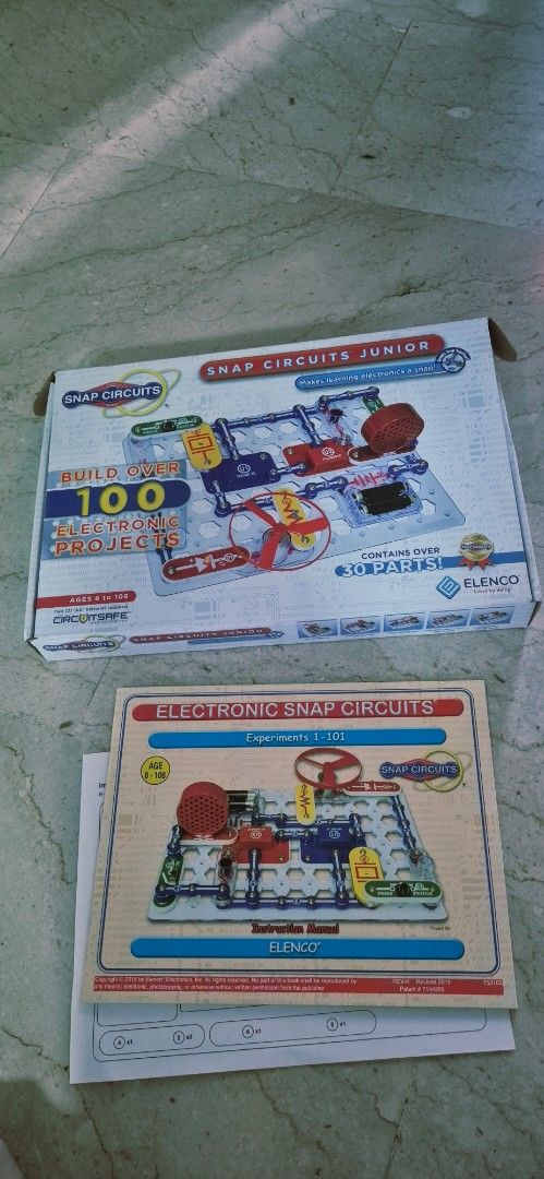 Snap Circuits Jr. SC-100 Electronics Kit, Hobbies & Toys, Toys & Games ...