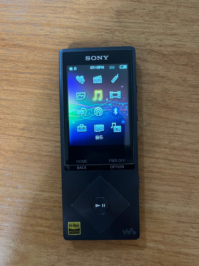 Sony NW-A25 Walkman Hi-Res Audio Player, Audio, Portable Music Players ...