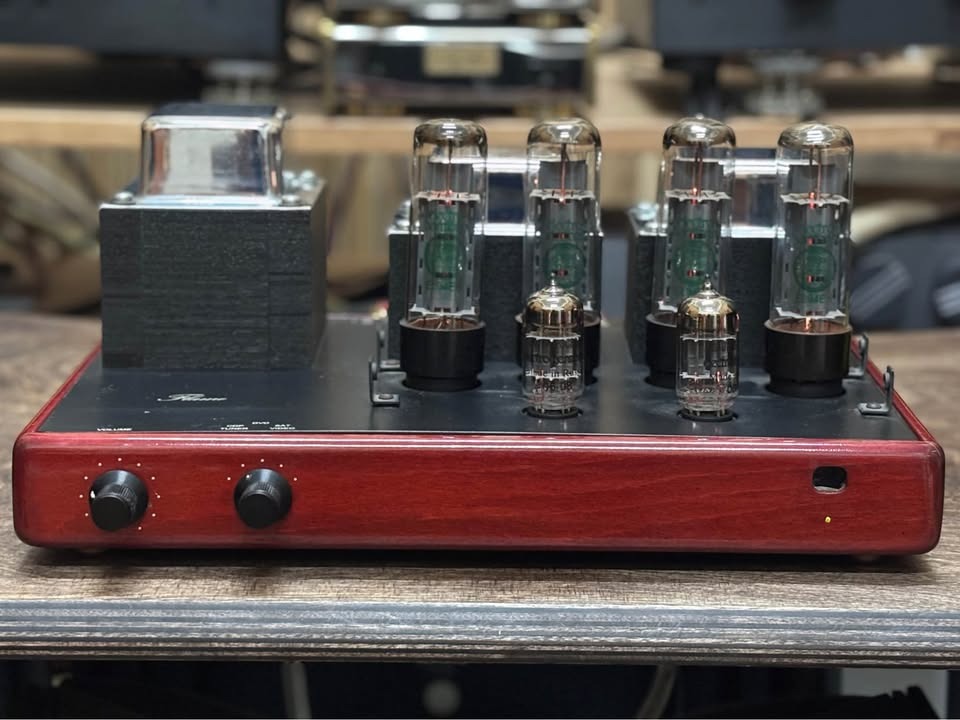 SYNTHESIS Handcrafted in Italy w/ HUGE Soundstage, Romance, Finesse ...