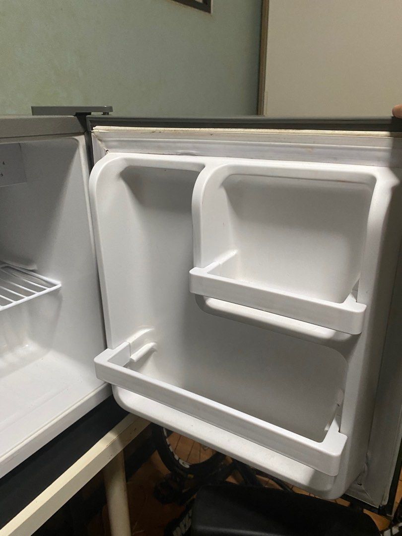 Tecno Mini Fridge/Bar Fridge (URGENT), TV & Home Appliances, Kitchen ...