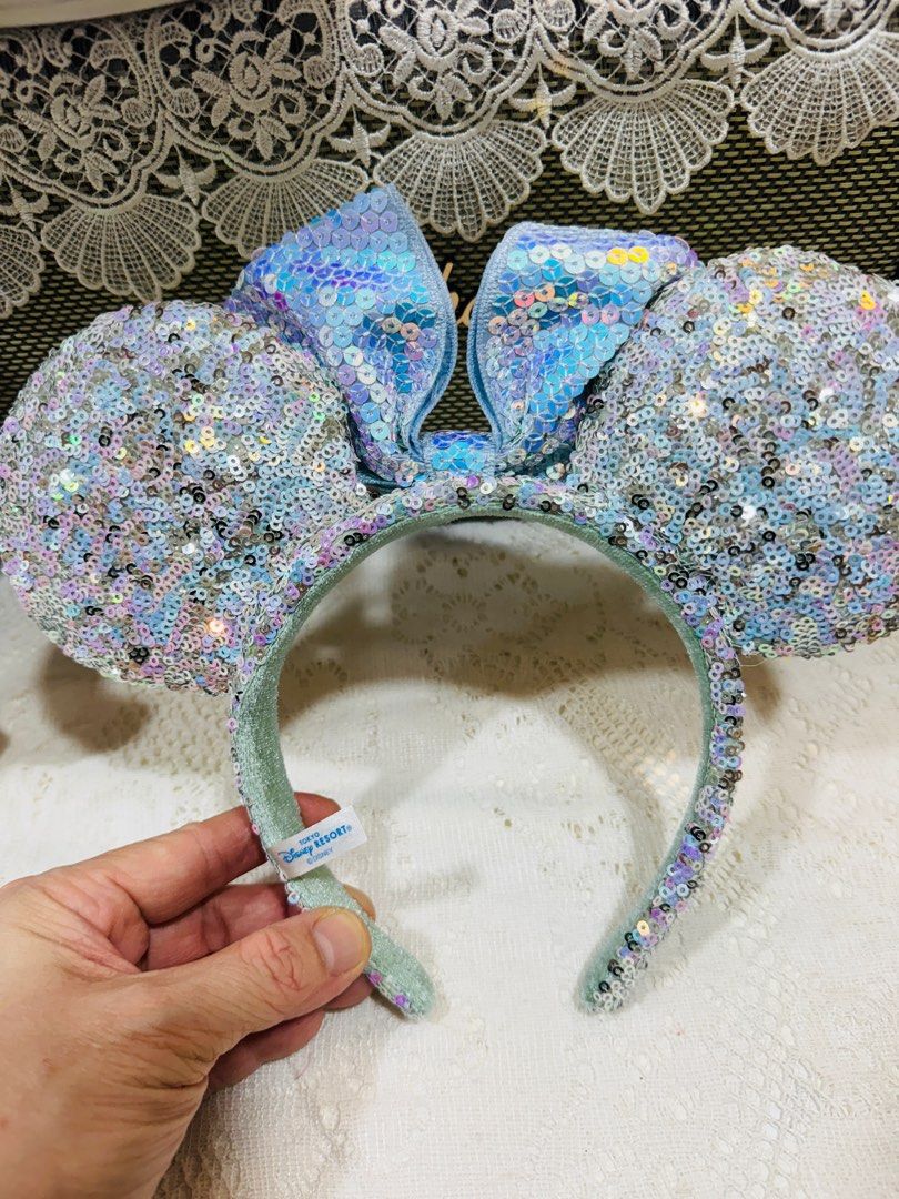 Tokyo Disney Minnie headboard, Hobbies & Toys, Toys & Games on Carousell