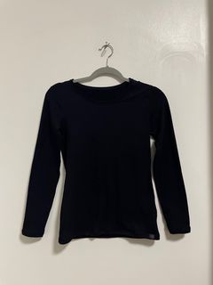Uniqlo Ultra Warm Heattech (unused), Women's Fashion, Undergarments & Loungewear on Carousell