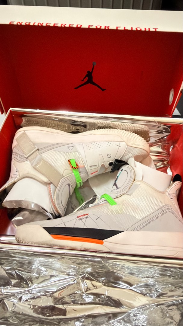 Air Jordan XXXIII PF, Men's Fashion, Footwear, Sneakers on Carousell
