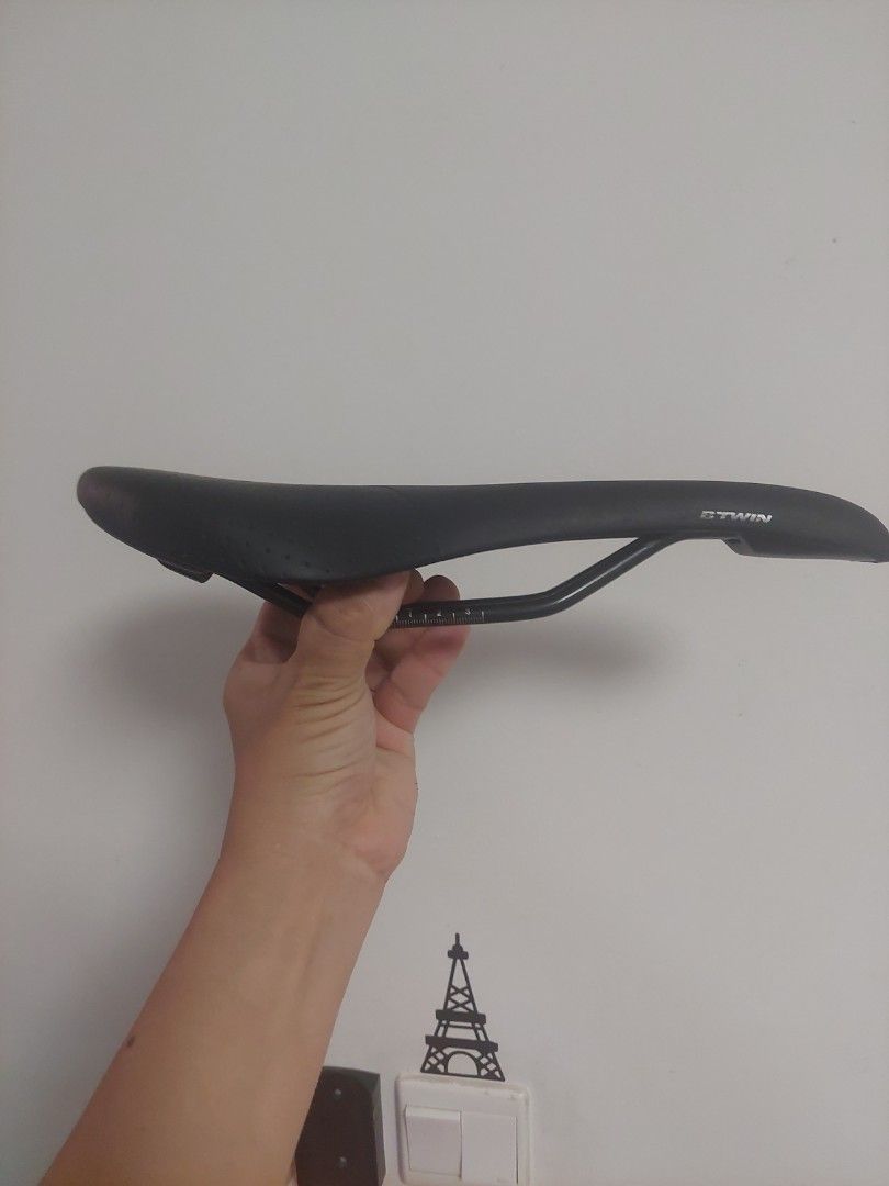 BTWIN Ergofit System Bicycle Saddle, Sports Equipment, Bicycles & Parts ...