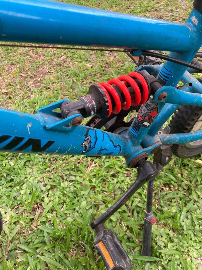 B'Twin Racing Boy 500 Kids Bike, Sports Equipment, Bicycles & Parts, Bicycles on Carousell