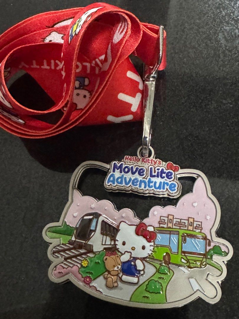 Hello Kitty Move Lite Adventure Medal, Hobbies & Toys, Memorabilia ...