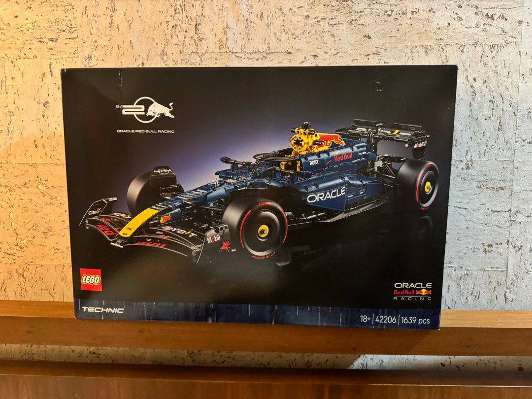 Lego Technic Oracle Red Bull Racing F1 Car, Hobbies & Toys, Toys ...