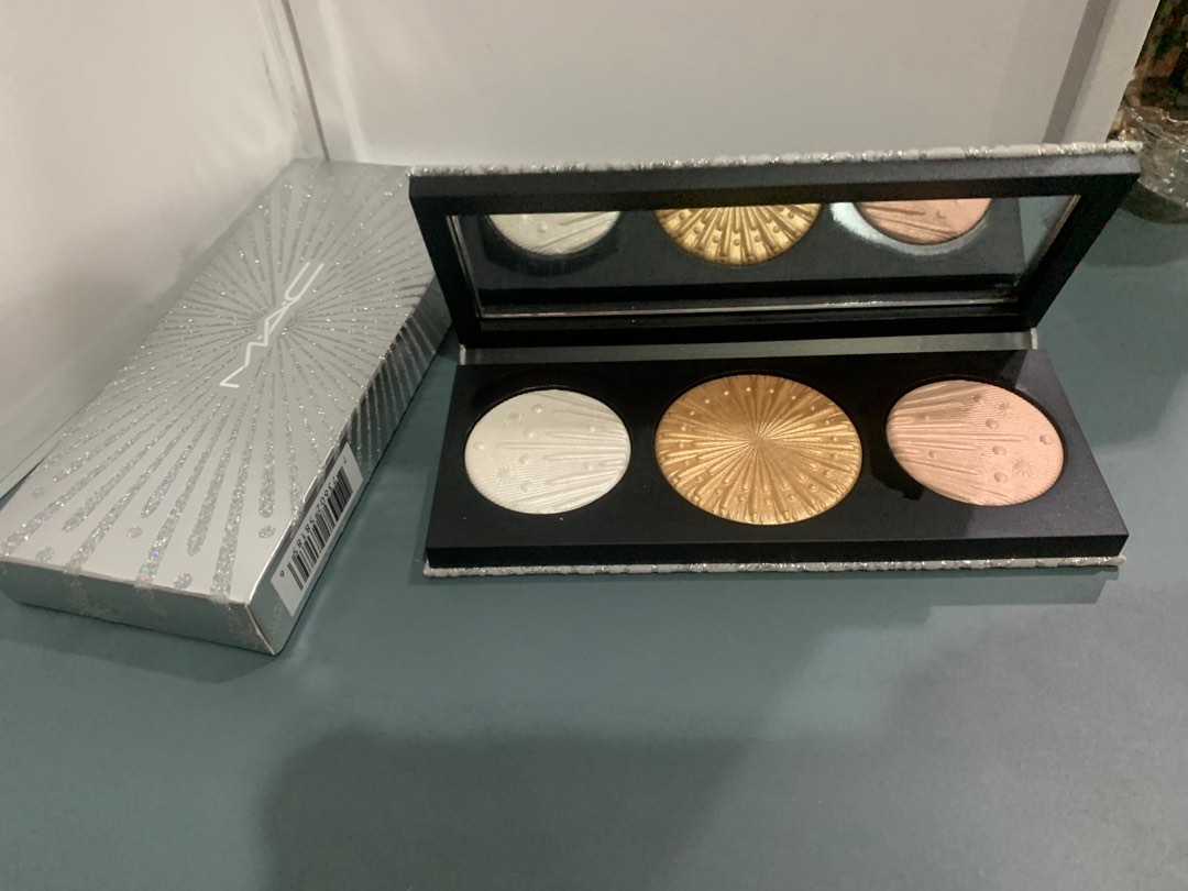MAC FLASHING ICE EXTRA DIMENSION SKIN FINISH TRIO PALETTE (light ...