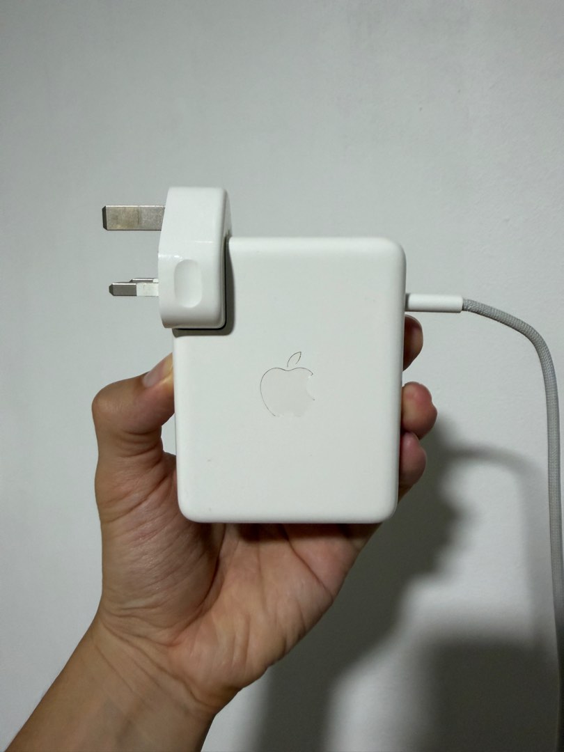 MacBook Pro Charger 140W USB-C Power Adapter, Computers & Tech, Parts ...
