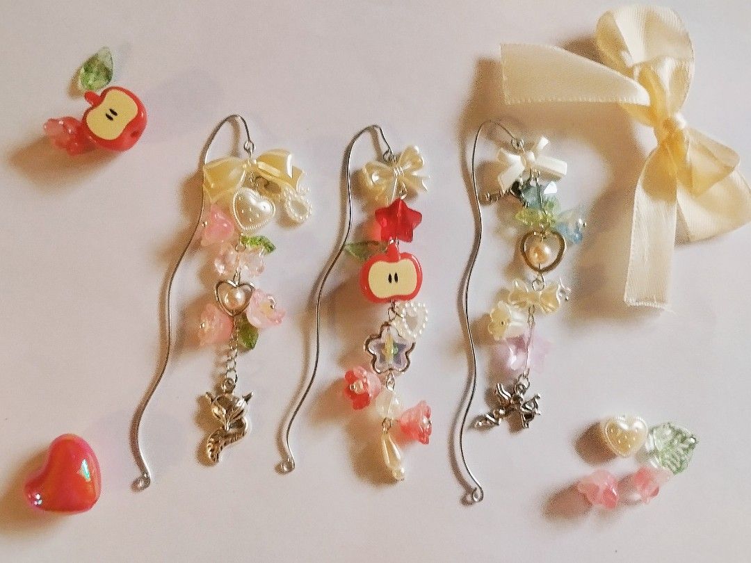 once upon a broken heart bookmark set! (by stephanie garber) ★*🎀 💘🦊 ...