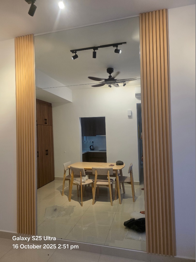 PASANG FLUTED AND MIRROR l wall mirror with fluted panel l, Furniture ...