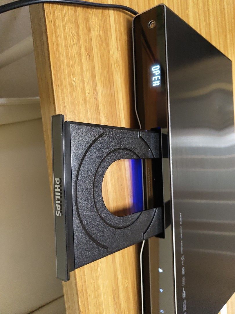 Philips BDP7500 Blu-ray DVD Player, 家庭電器, 電視 & 其他娛樂, 藍光及播放器 - Carousell